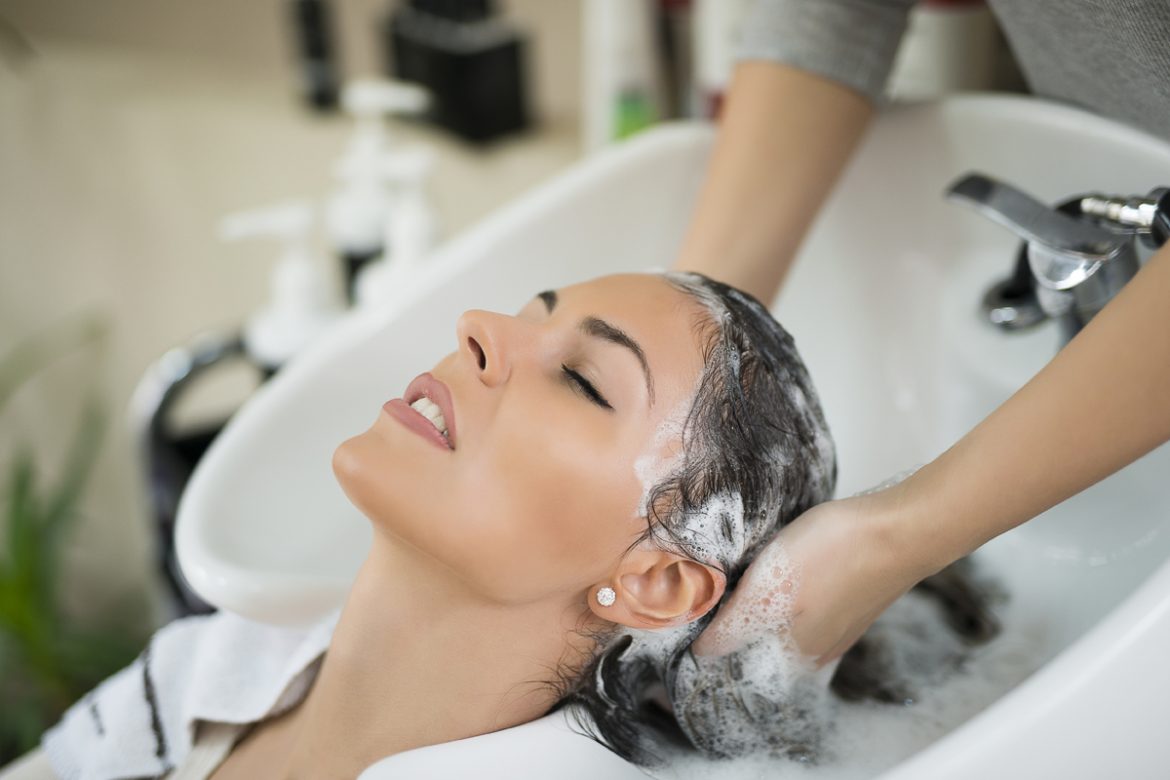 12 Easy Ways to Make Your Hair Grow Faster - Magic Hair Turkey